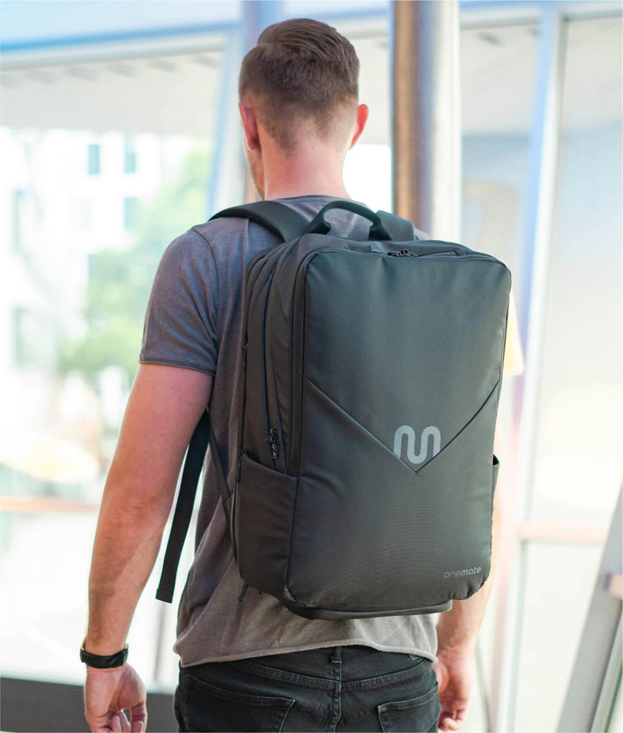 onemate Rucksack “Backpack pro” für Damen & Herren